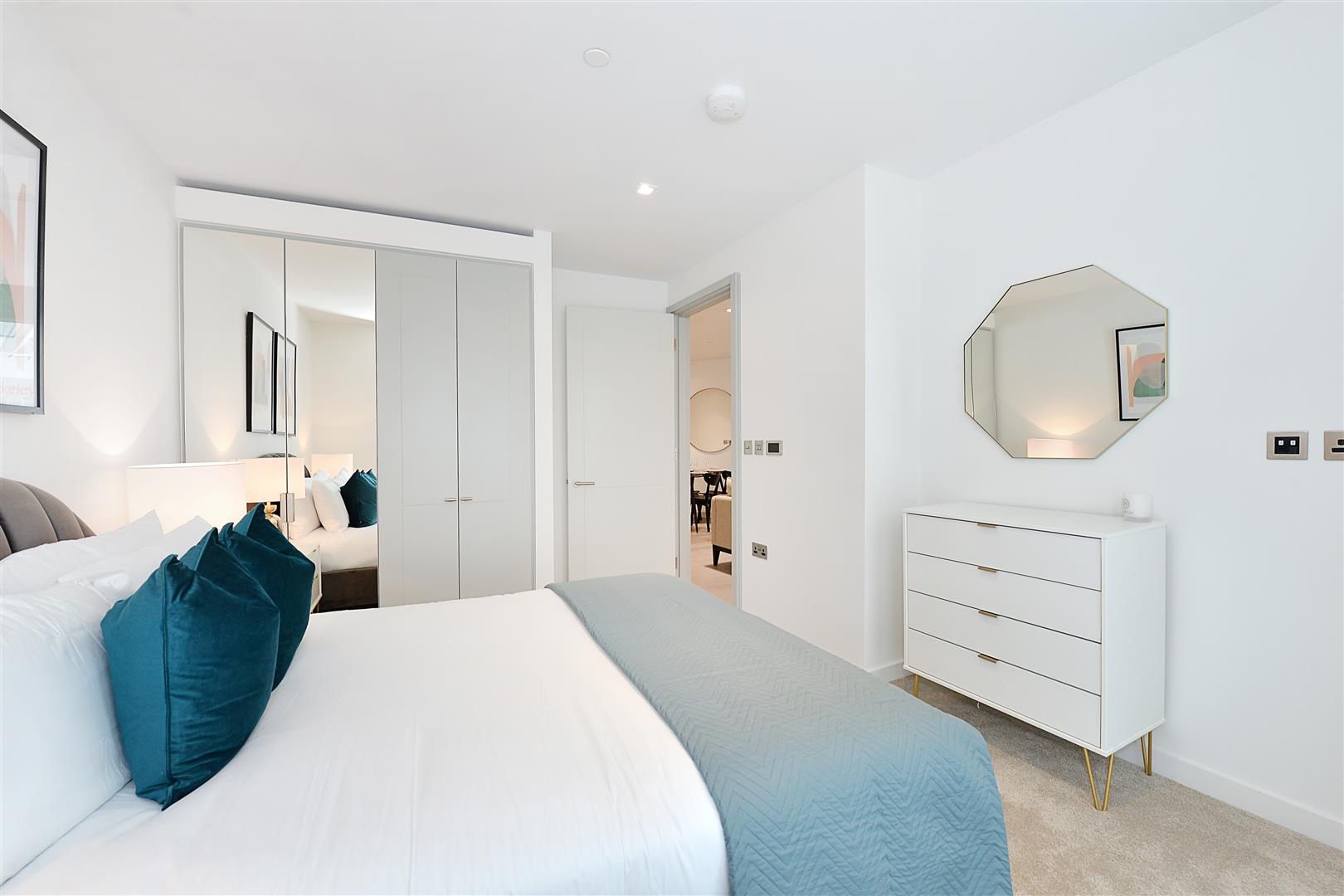 Westmark Tower, West End Gate, W2, 1 bedroom Flat, 16517447 – Napier Watt